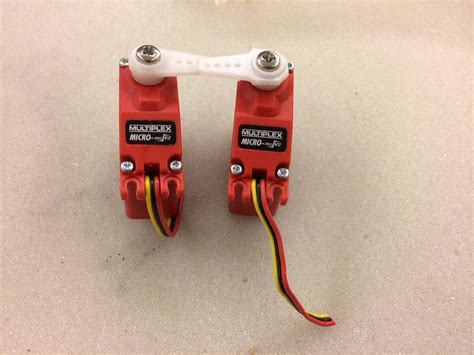 Servos Multiplex Micro Mc V2 Kaufen Auf Ricardo