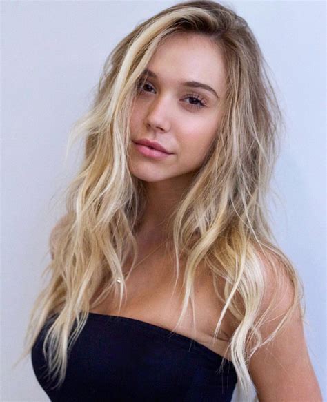 Alexis Ren Alexis Ren Hair Hair Cuts California Hair