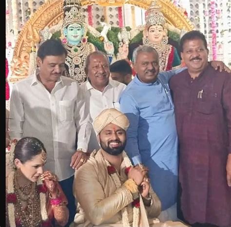 South Star Ambareeshs Son Abhishek Gets Hitched To Aviva She Looks