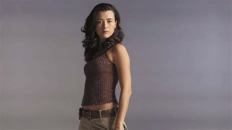 Cote De Pablo Wallpaper