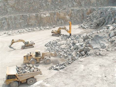 Mining And Quarrying Fractum