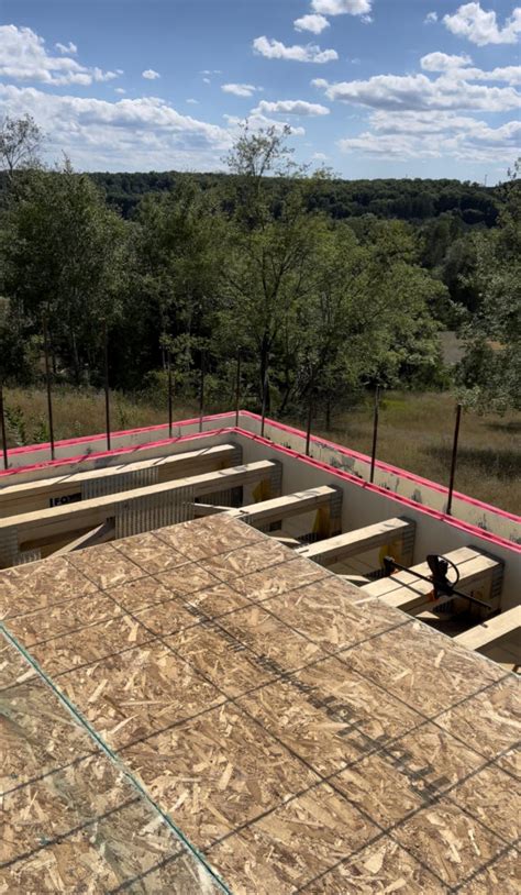 Installing Basement Floor Trusses Fletcher Creek Cottage