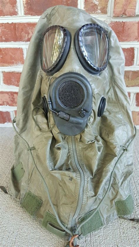 Us M17 A1 A2 Gas Mask Hood M6a2 Chem Bio 1981 Dated New Old Stock Ebay