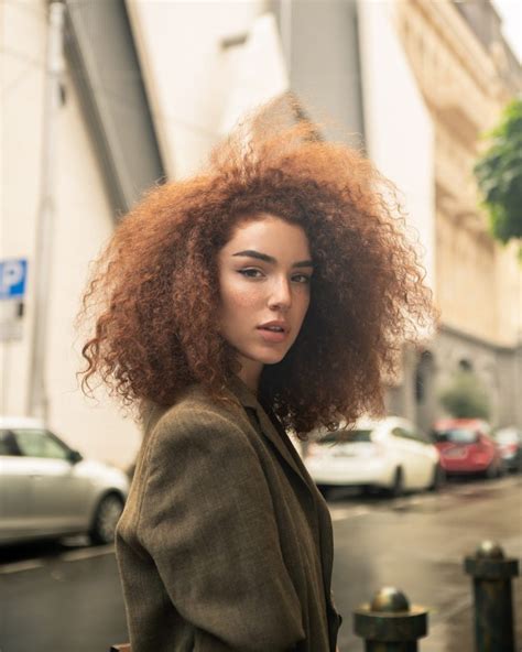 ფოტო საოცრად ლამაზი ელენე ეპიტაშვილი გიორგი მამარდაშვილი მეუღლესთან ერთად შეუდარებელი