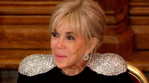 Frances First Lady Brigitte Macron Steps Up Legal Battle Over Gender Rumours France 24