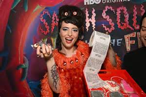 She Commits To A Character” Sarah Sherman Viral Drunk Raccoon Snl