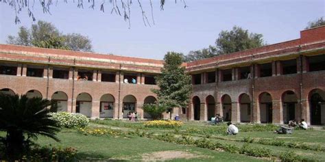 Jnu National Council For Hotel Management To Launch Ug Pg Programmes In Hospitality From Next