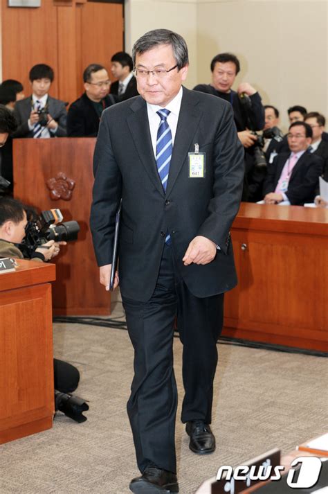 최문기 청문회 긴장되네 뉴스1