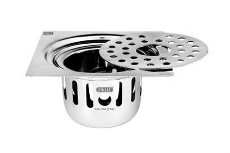 Chilly Cockroach Trap Square Gypsy Flat Cut With Waste Pipe Hole Cct