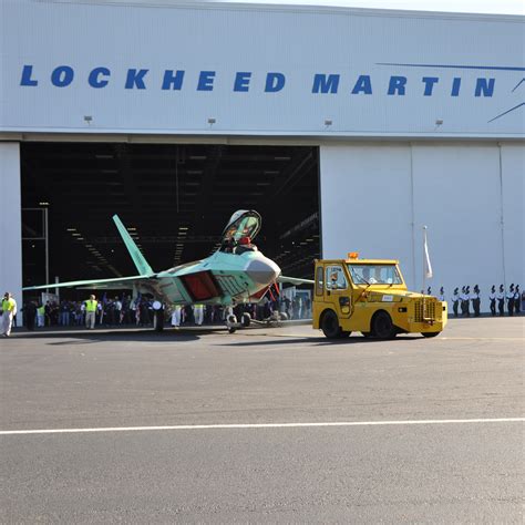 Lockheed Martin Rolls Out Final F 22 Raptor Joint Base Elmendorf