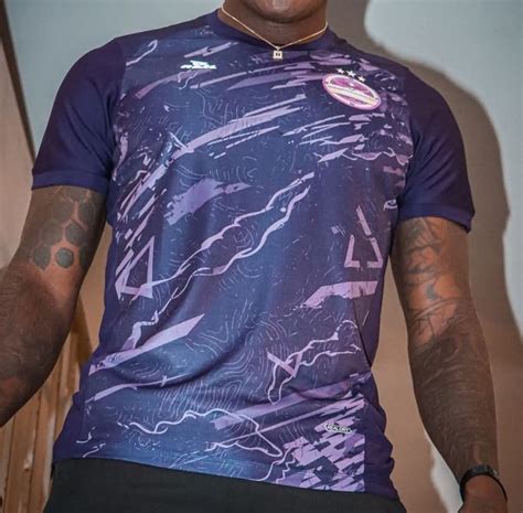 Comerciantes Unidos 2025 Pre Match Shirt