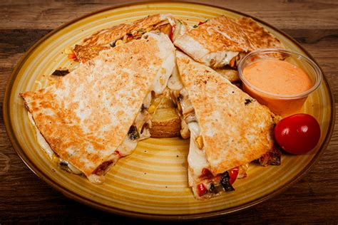 Quesadilla Vegetariana Mozo Pizza