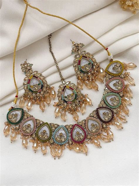 Buy Kundan Jewellery Sets Online At Best Prices At Ishhaara