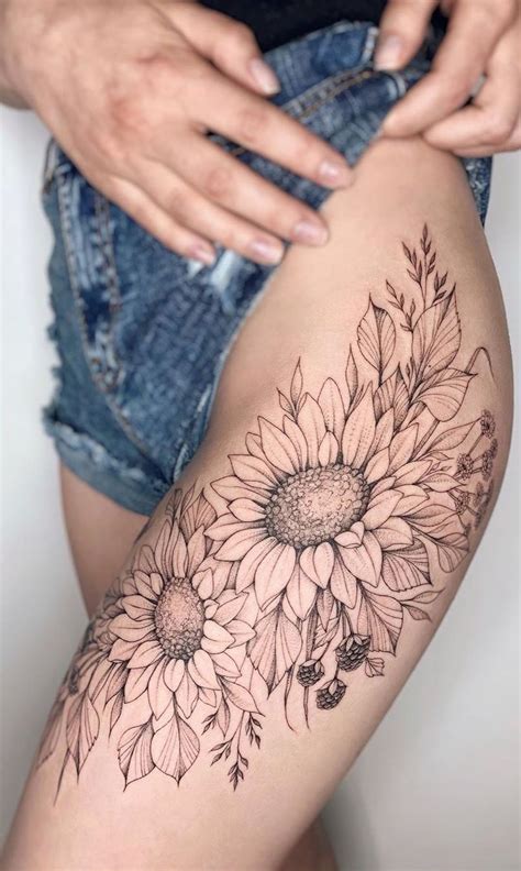 9 Hip Tattoo Ideas In 2025 Hip Tattoo Hip Tattoos Women Thigh