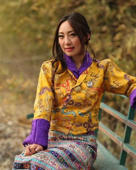 Actress Sonam Max Choki Asian Outfits Chinese Women Clothes