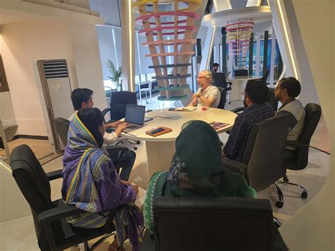 High Tech Learning And Development Hub Siber Koza