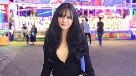 Sosok Bella Bonita Selebgram Cantik Istri Denny Caknan Gadis Asal