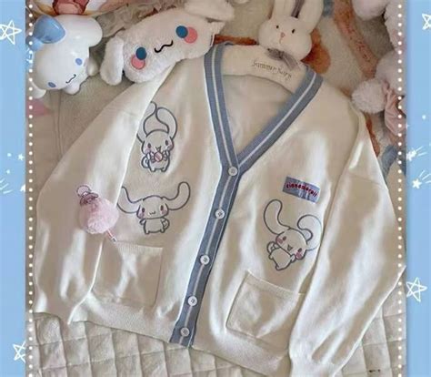 Pin By Kpopdaisy🎀🫶🏻 On Shoes Sanrio Clothes Really Cute