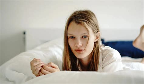 Kris Grikaite La Modelo Rusa Que Conquistó Las Pasarelas — Muy