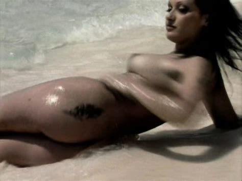 Ragazza Dalla Pelle Di Luna Dora Venter