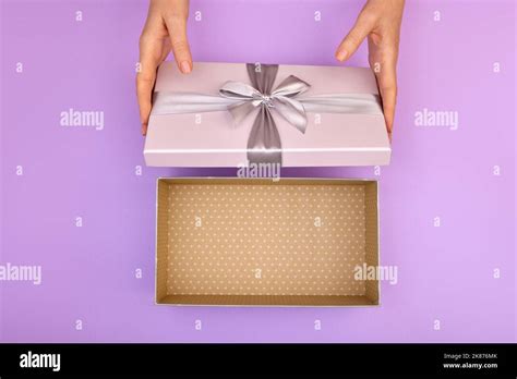 Open Top Box Hi Res Stock Photography And Images Alamy