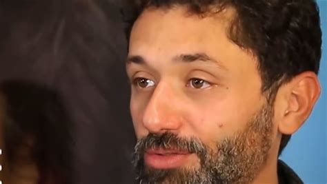 كريم محمود عبد العزيز بغني في أفلامي لما بيطلب مني وأنا بعيد عن