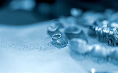 금속 3d 프린터에 인쇄된 물체 금속 클로즈업을 위한 레이저 소결기 금속에 대한 스톡 사진 및 기타 이미지 금속 헤어 트리트먼트 0명 Istock