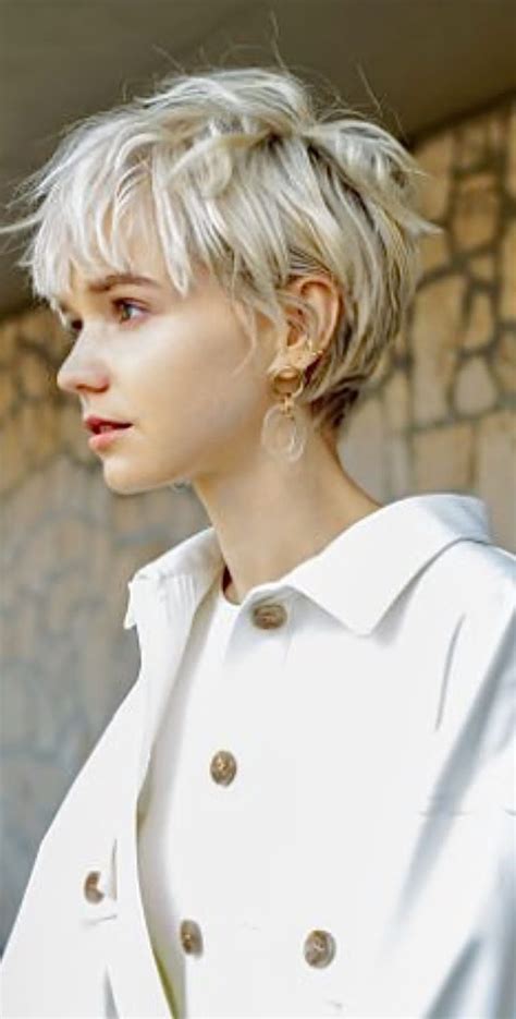 Over 50 Long Pixie Cut Ideas For A Creativity Look In 2022 Artofit