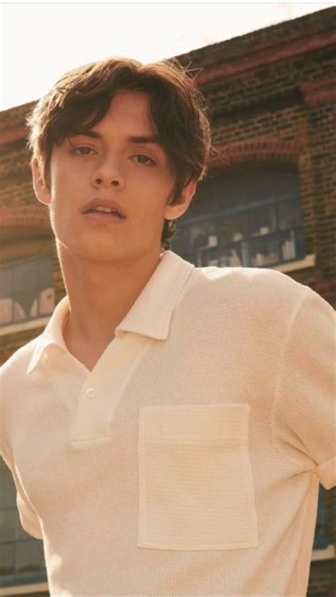 Louis Partridge Para Man About Town 2020 Chapter Ii Por Bartek
