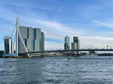 Binnen En Buitenland Lab Medical Logistics Bv