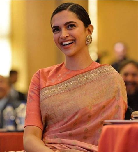 10 Unique Saree Blouse Designs For The Wedding Season Binks