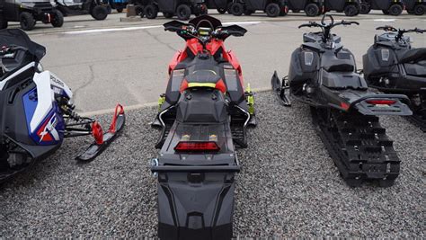 2021 Polaris® 850 Switchback Assault 144 Mies Outland