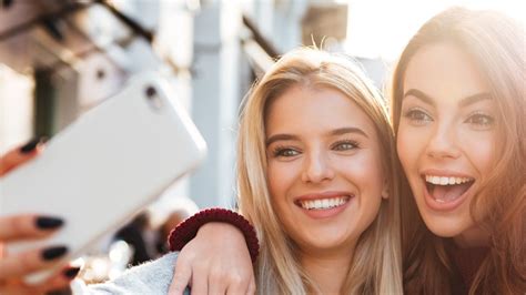 What Would Last Selfies On Earth Look Like Ai Has The Answer Buzz