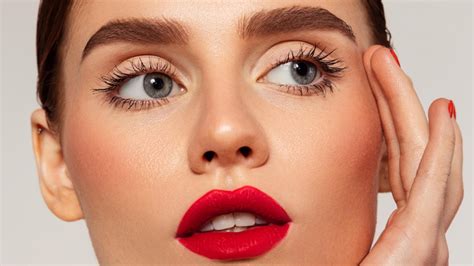 Beauty Trend 2023 Dieses Vegane Wimpernserum Ist Das Beste Für