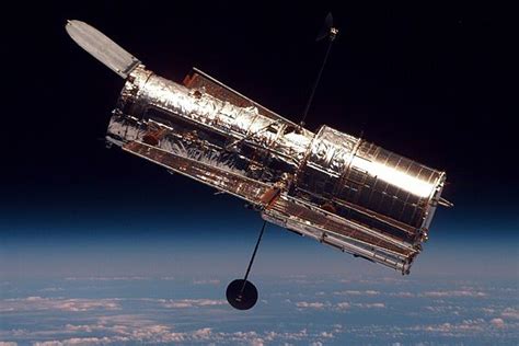 Hubble Space Telescope Description History Mission Instruments