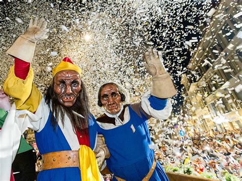 Le Traditionnel Big Bang A Lancé Le Carnaval De Lucerne 2023 Rtn