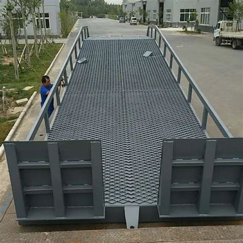 container loading dock leveler mobile movable dock ramps for sale