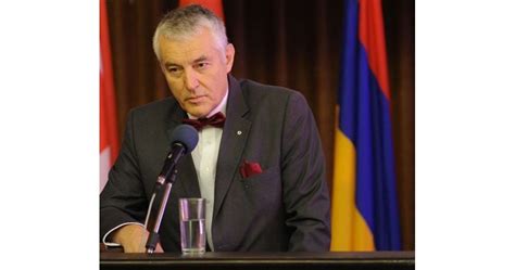 Даренията за БЧК след наводненията доближават милион