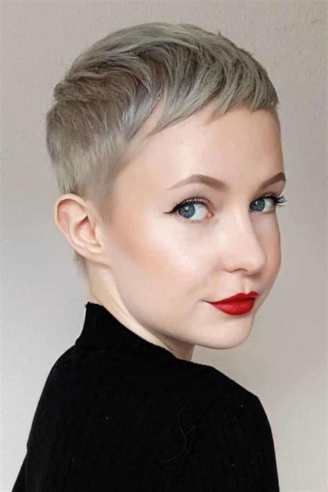 30 Short Gray Hairstyle Ideas To Rock In 2023 Artofit