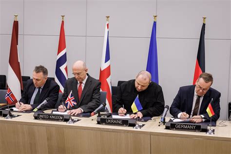 Рустем Умєров Rustem Umerov Створюємо нову коаліцію на підтримку України — Коаліцію РЕБ