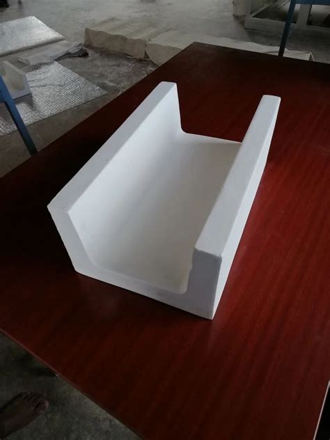 Ceramic Launder Type Insulators At ₹ 1800piece In Kolhapur Id 2855250560948