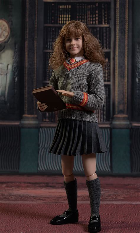 Review And Photos Of Star Ace Hermione Granger Sixth Scale Action Figure