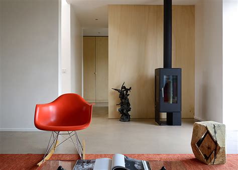 Bioclimatic House With A Timber Frame By Tectoniques