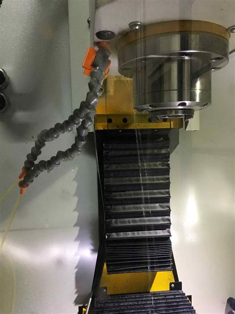 Syil X5 Combo VMC, 2019 - BT30 Spindle, TSC, Low Hours - Revelation ...