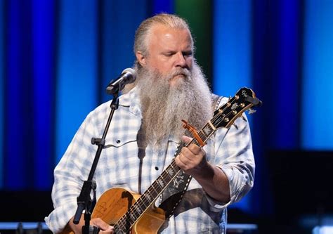 13 Country Singers With Long Hair And Cool Beard Styles