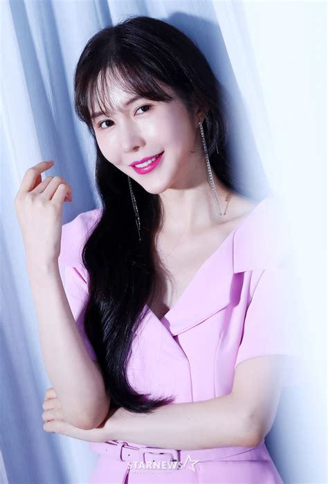 넘사벽 미모 신주아 예쁨 주의 ★화보 스타뉴스