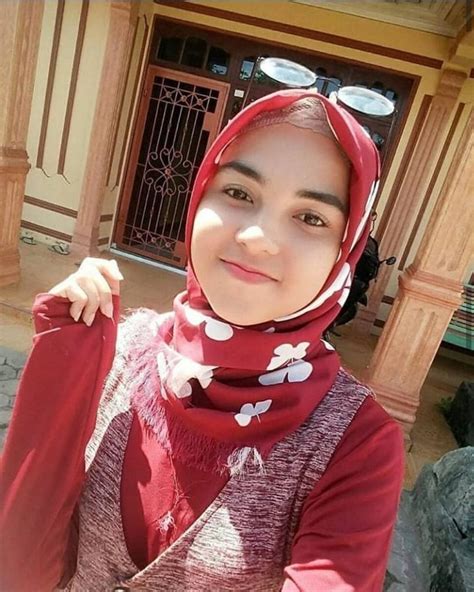 Pijat Panggilan Jakarta 24 Jam PLUS Wanita Muda Mantap 08112666829