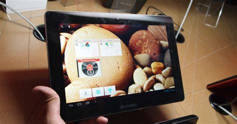 Lenovo Ideatab S2110a Đa Năng Với Dock Bàn Phím