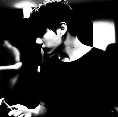 𝙅𝙐𝙉𝙂𝙆𝙊𝙊𝙆 Human Silhouette Human Silhouette
