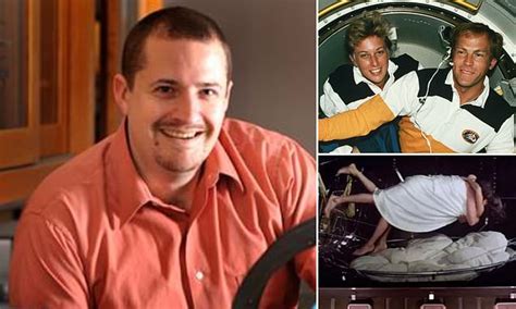 NASA Funded Scientist Reveals Setbacks Of Sex In Space Daily Mail Online
